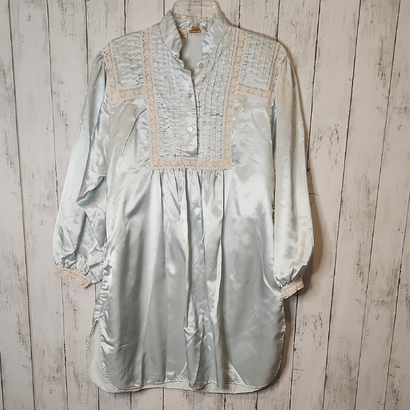 Ilise Stevens | Intimates & Sleepwear | Vintage Ilise Stevens Baby Blue ...